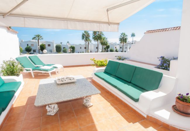 Home | Duquesa Estates