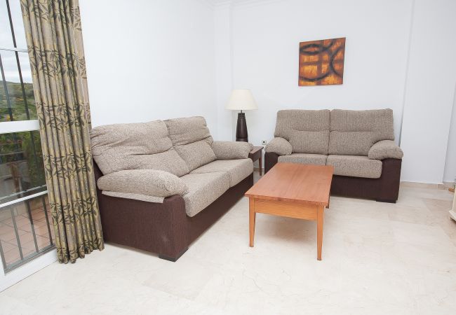 Home | Duquesa Estates