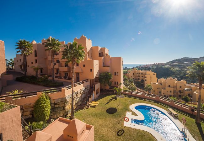 Home | Duquesa Estates